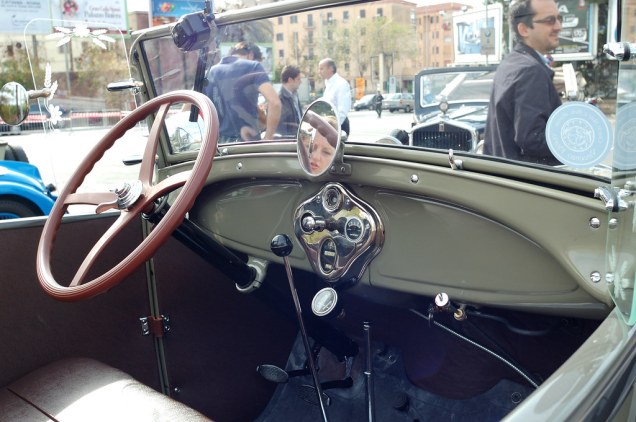 The Electric Car Driving Experience. Part 1: Around Town and Hill and ...